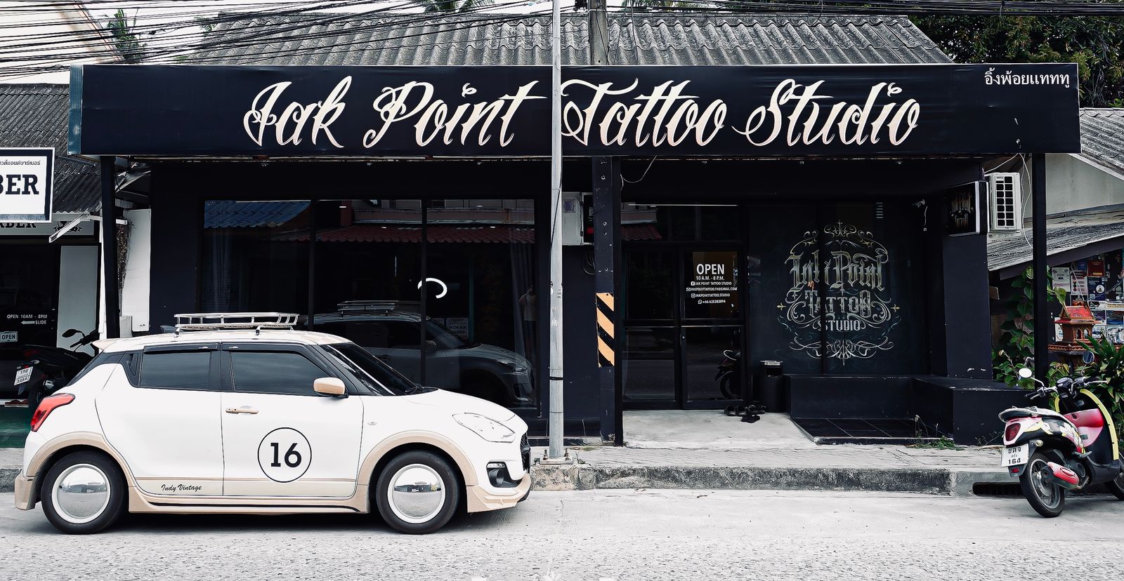 Atmosphere Of Inkpoint Tattoo - Ink point Tattoo